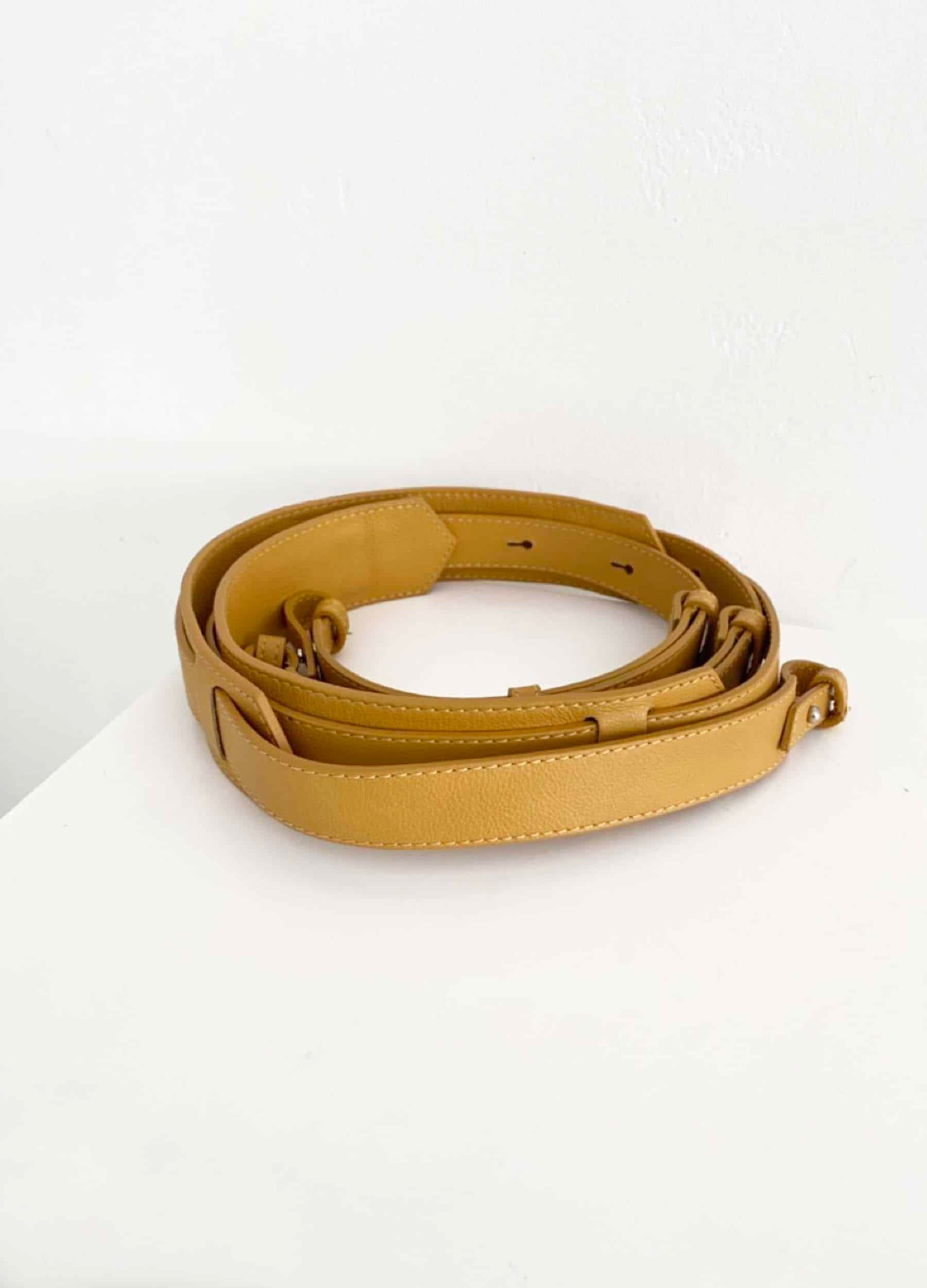 Backpack straps sample